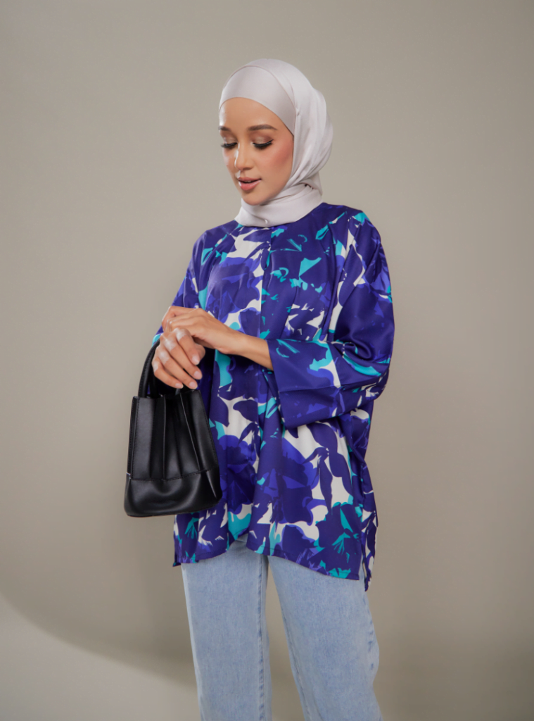 Fatimah Casual Blouse in Anggun – Thearco