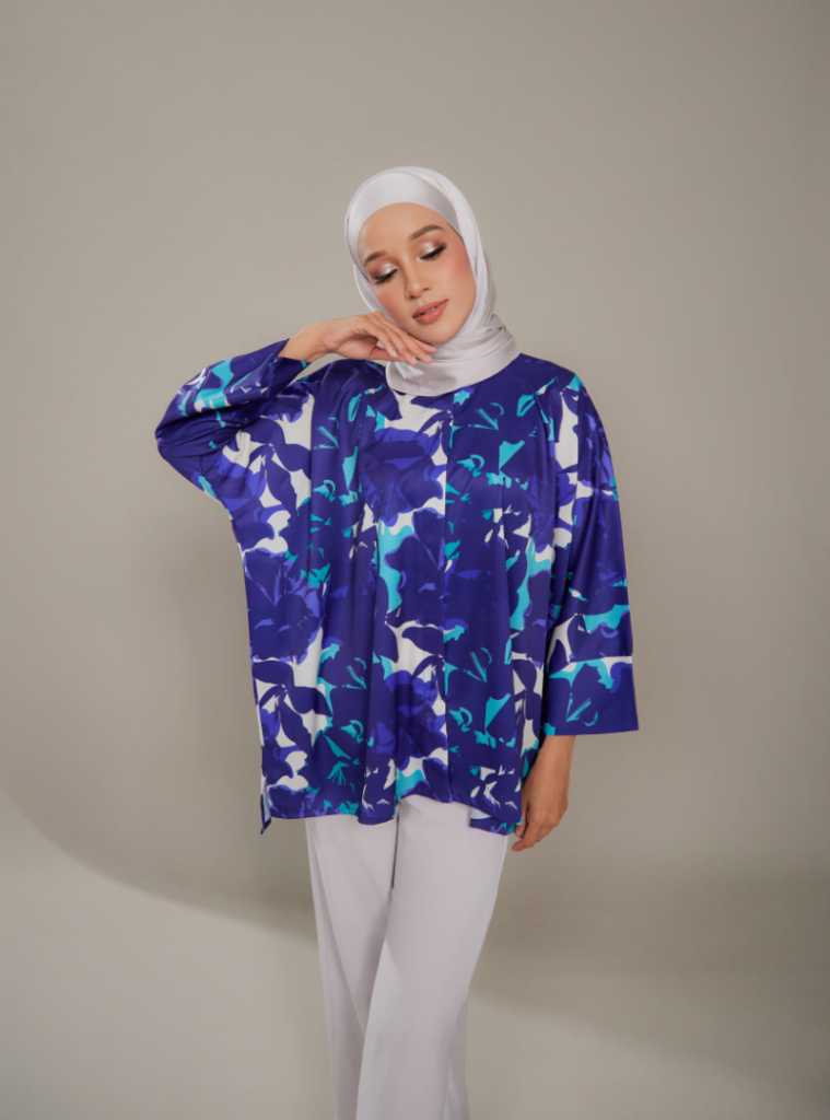 Fatimah Casual Blouse in Anggun – Thearco